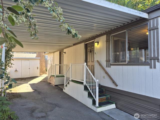 7301 NE 175th Street # 317