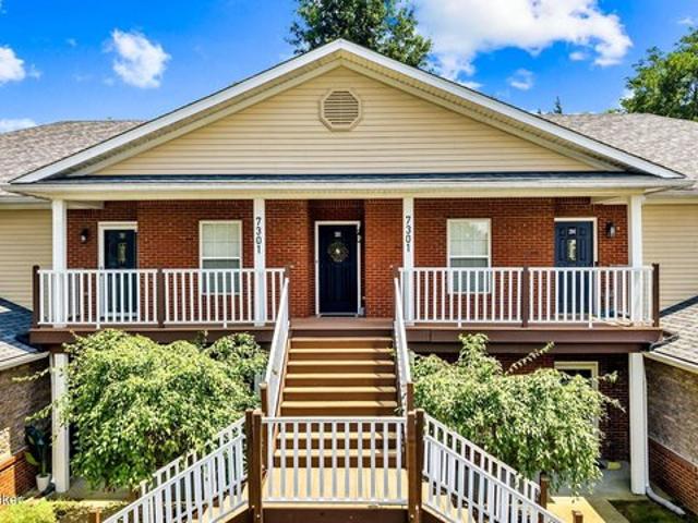 7301 Autumn Trace Dr Unit 202, Louisville, KY 40214