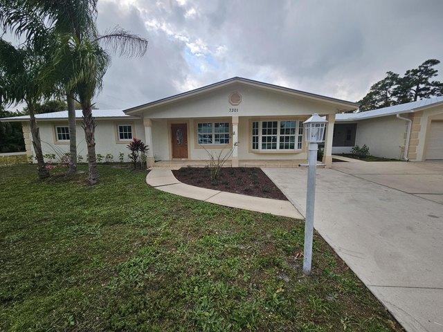 7301 Cabana Ln, Fort Pierce, FL 34951