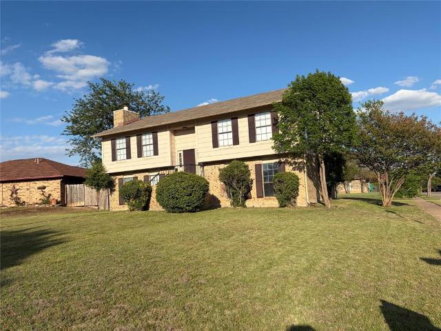 7302 Elderberry Cir, Dallas, TX 75249 | MLS #21233