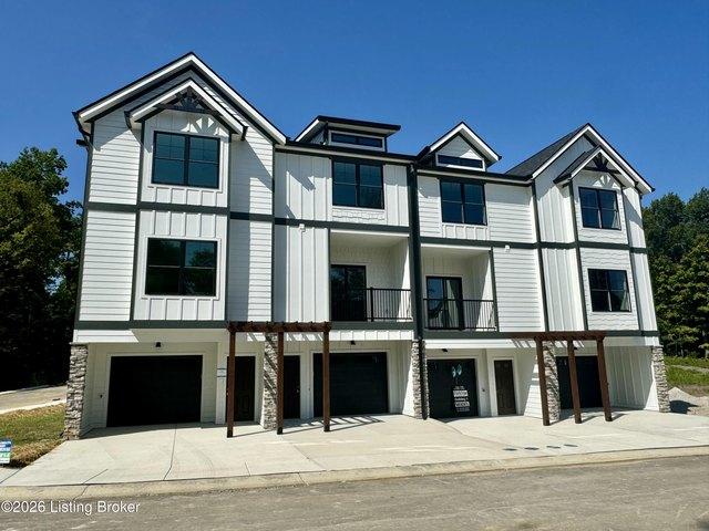7302 Park Vue Dr, Crestwood, KY 40014