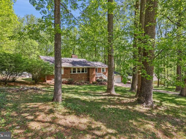 7302 stuart cir