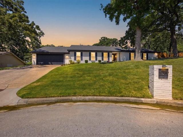 7302 S Evanston Ave, Tulsa, OK 74136