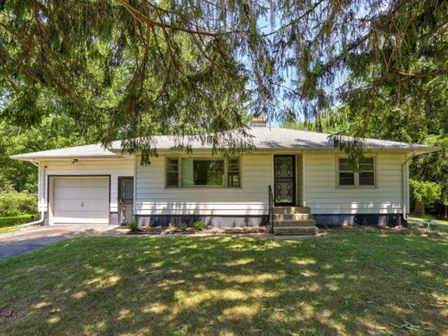 7302 th Ave, South Haven, MI 49090