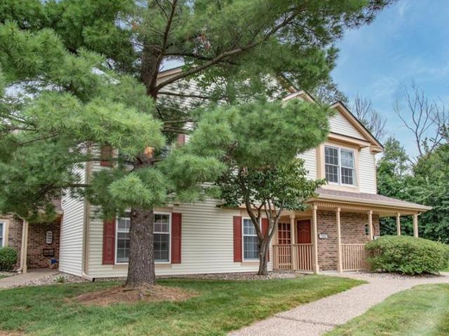 7302 W 110th St, Bloomington, MN 55438