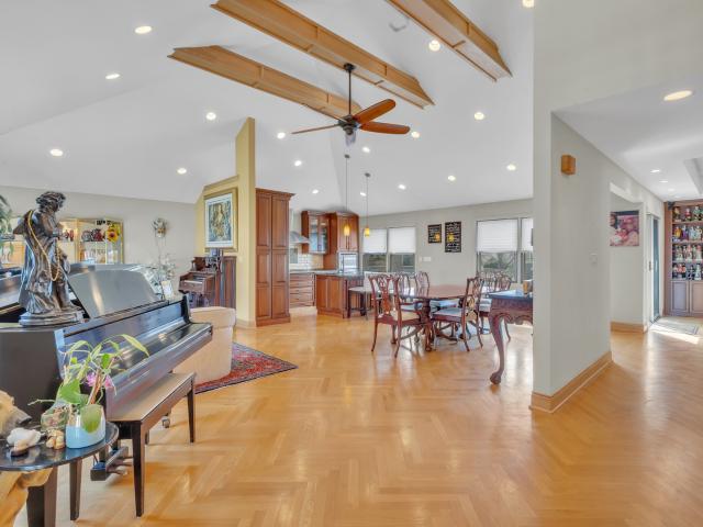 730 Castlewood Lane