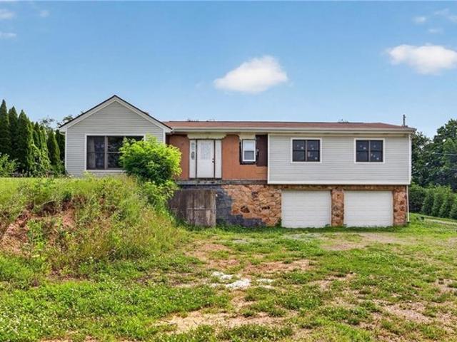 730 Church Hill Rd, Finleyville, PA 15332