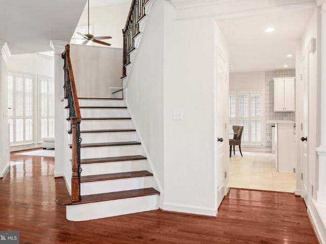 730 Crisfield Way