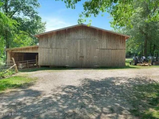 730 Browningtown Rd, Shepherdsville, KY 40165 648882638