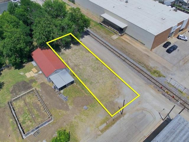730 E Boston St, Wichita, KS 67211