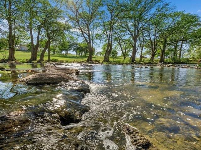 730 E Mather St Unit F102, New Braunfels, TX 78130
