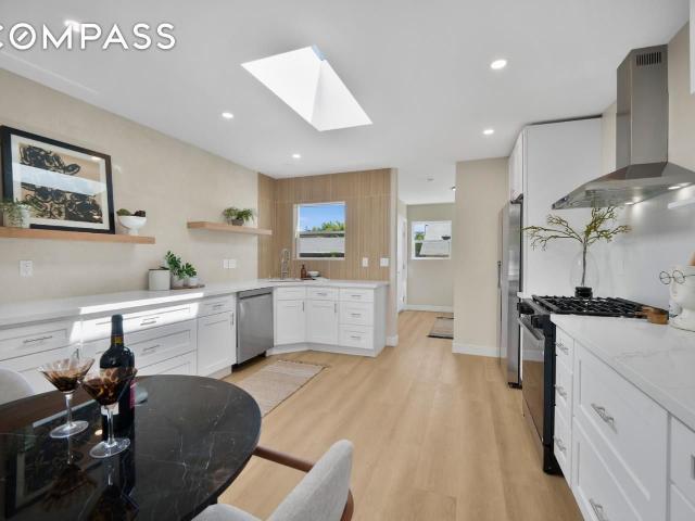 730 Laurel St, San Jose, CA