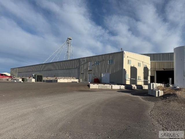 730 N Ctr St, Blackfoot, ID 83221 | MLS #2185