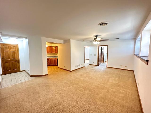 730 N Seminary Avenue # 1D