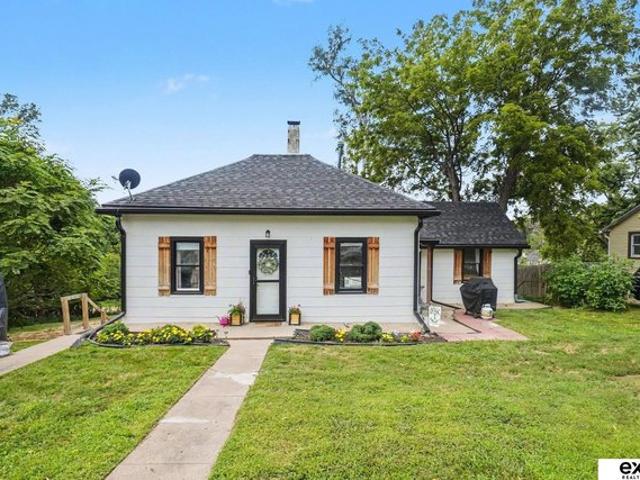 730 S 10th St, Plattsmouth, NE 68048