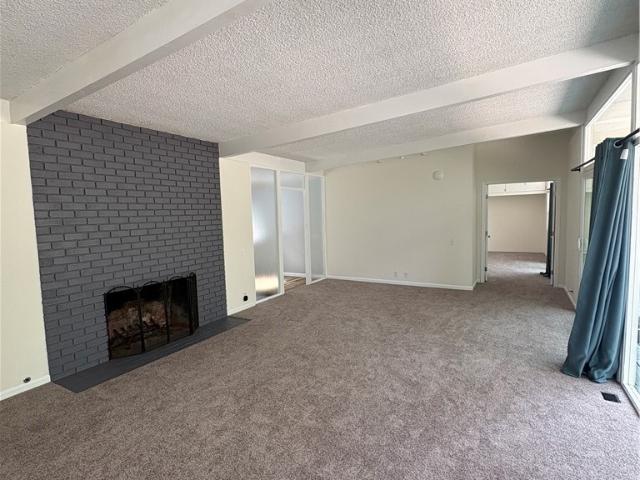 730 S Live Oak Park