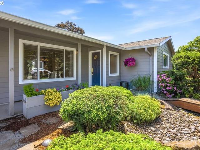 730 SE Barnes Ave, Gresham, OR 97080
