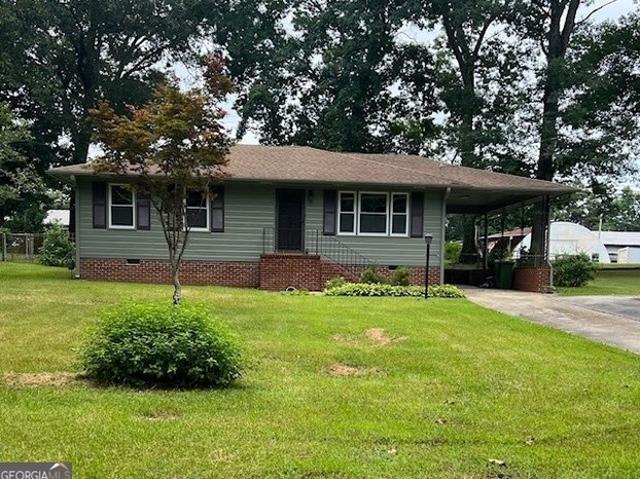 730 Sherwood Dr, Griffin, GA 30224