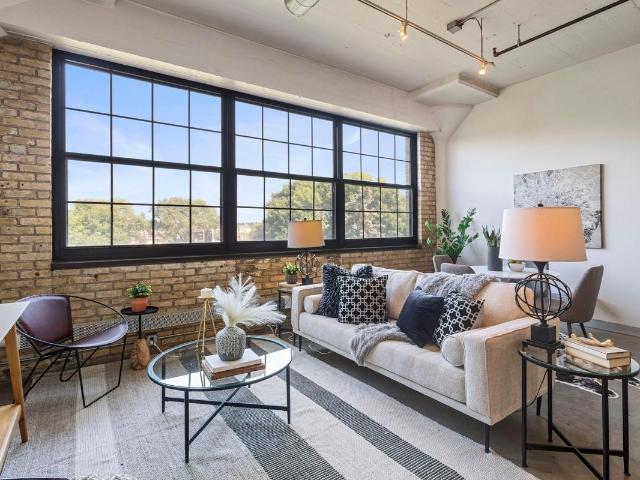 730 Stinson Boulevard # 320