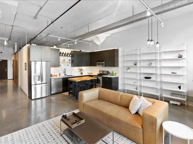 730 Stinson Blvd # 221