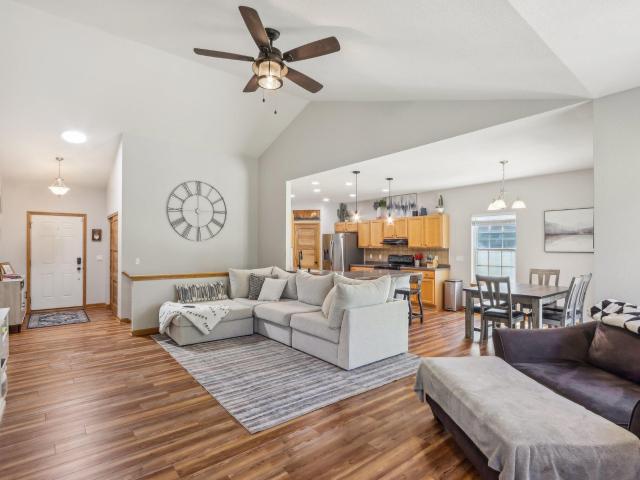 730 Summerset Dr