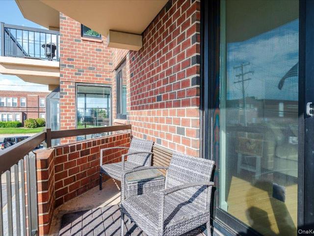 730 W Broadway, Unit 2J, Long Beach, NY 11561 | MLS #939060