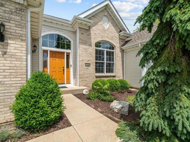 730 Trent Ln, Loves Park, IL 61111