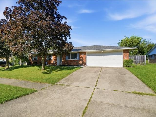 7315 Colegrove Dr, Huber Heights, OH 45424