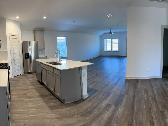 7315 Lakeway Bluff Lane