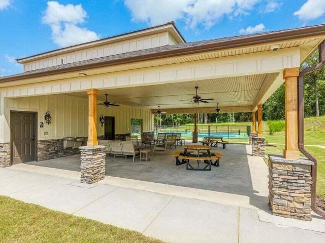 7315 Paisley Circle