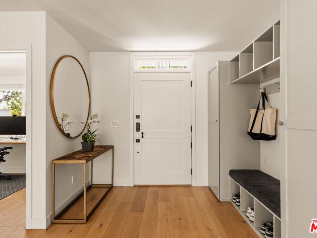 7316 El Manor Ave, Los Angeles, CA 90045 | MLS #26665 | Compass