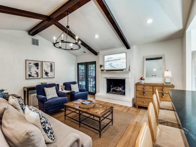 7316 Foxworth Drive