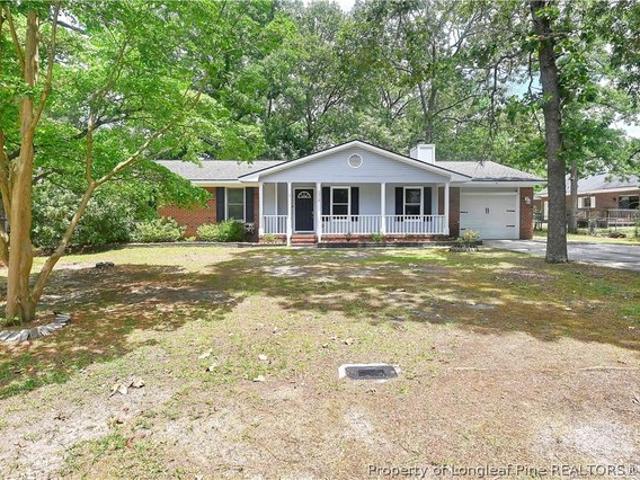 7316 Reedy Creek Dr, Fayetteville, NC 28314