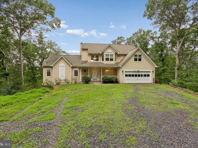 7317 River Rd, Fredericksburg, VA 22407