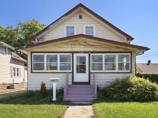 7317 38th Ave, Kenosha, WI 53142