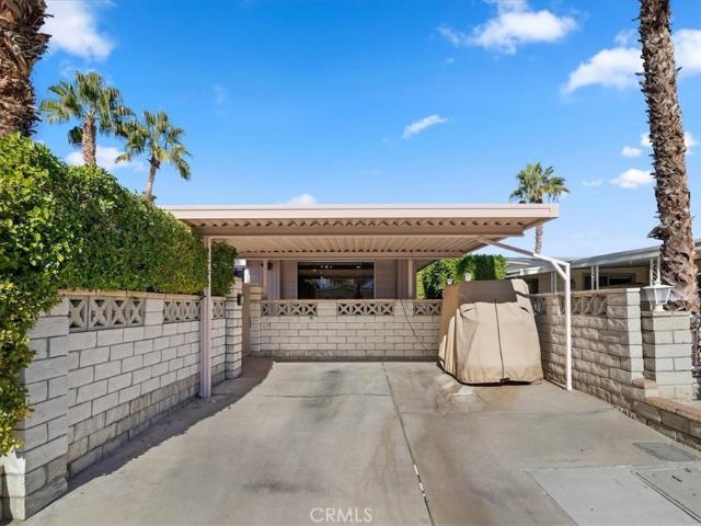 73182 Palm Greens