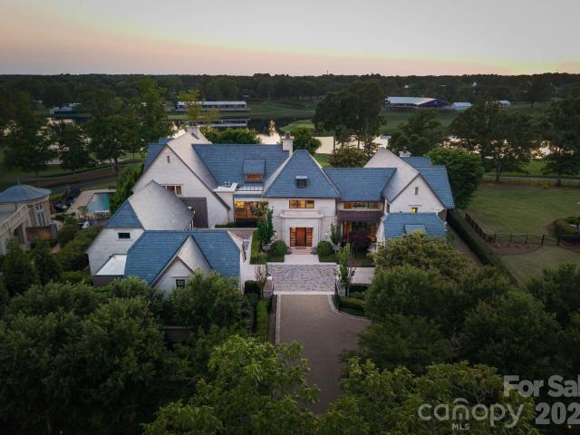 7318 Baltusrol Lane