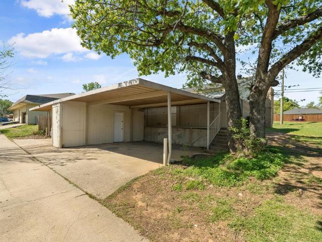 7318 Davis Boulevard