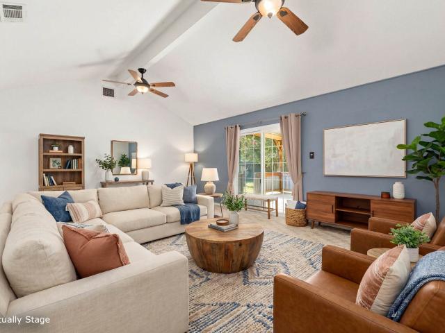 7318 Foxhurst Lane