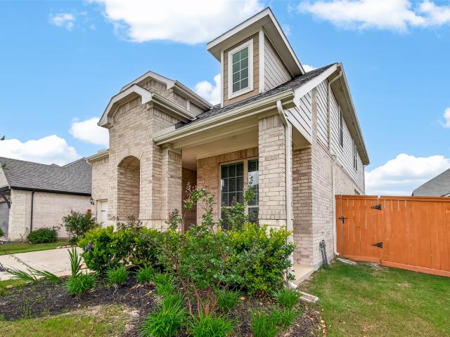 7319 Woodlark Ridge Drive