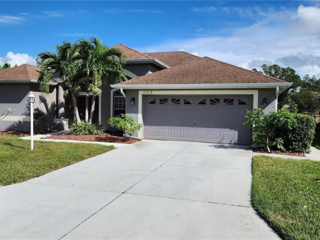 7319 38th Ct E, Sarasota, FL 34243 | MLS #A4690 | Compass
