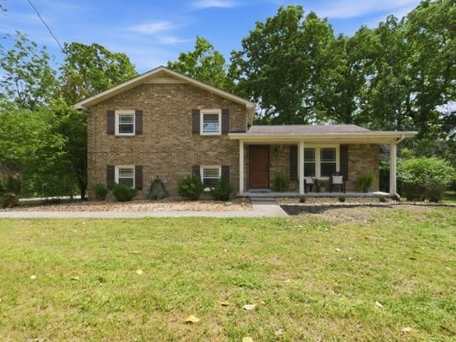 7310 Cumberland Dr, Fairview, TN 37062