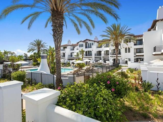 7310 Estrella De Mar Rd Unit 18, Carlsbad, CA 92009