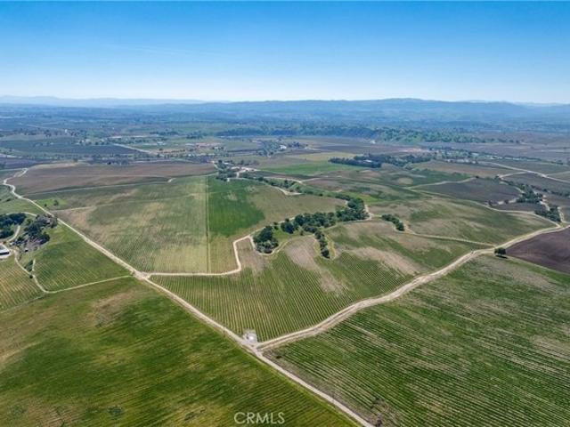 7310 Estrella Rd, San Miguel, CA 93451