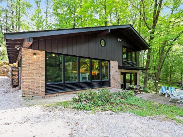 7310 Salmon Drive