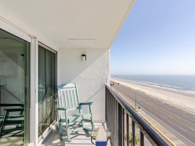 7310 Seawall Blvd, Unit 806, Galveston, TX 77551 | MLS #73730