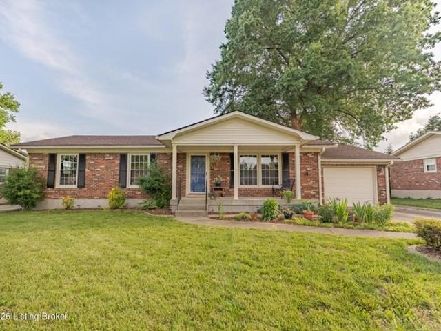 7311 Nottoway Cir, Louisville, KY 40214
