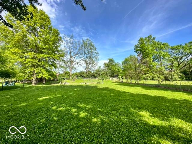 7311 Chimney Rock Court