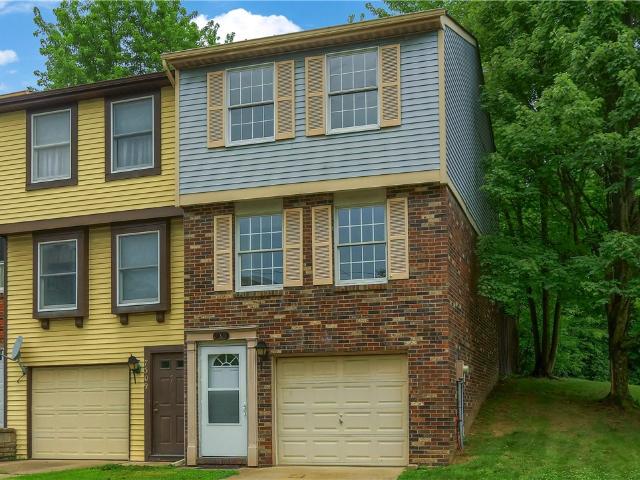 7311 Lafayette Square