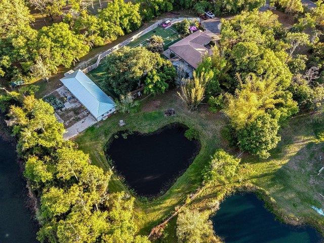 7311 Proctor Rd, Sarasota, FL 34241